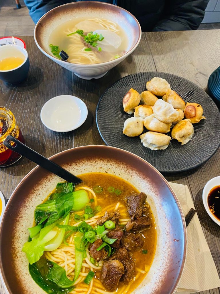 Foodie VLoggers: Kevin La AKA ‘Sydney Food Boy’ Is An Optometrist By ...